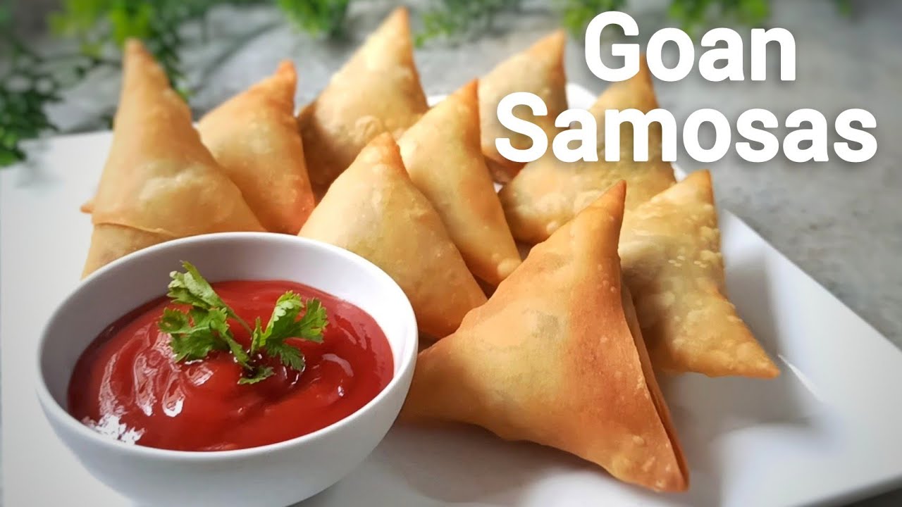 Goan Veg Samosas | Crispy Patti Samosas - YouTube
