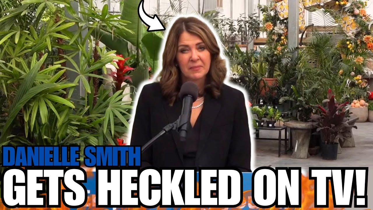 Premier Smith Gets HECKLED For "Praising" CARNEY On TV! - YouTube