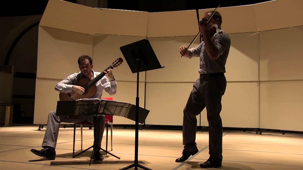 Adam Levin plays Corelli: Sonata No. 12 in D minor - YouTube