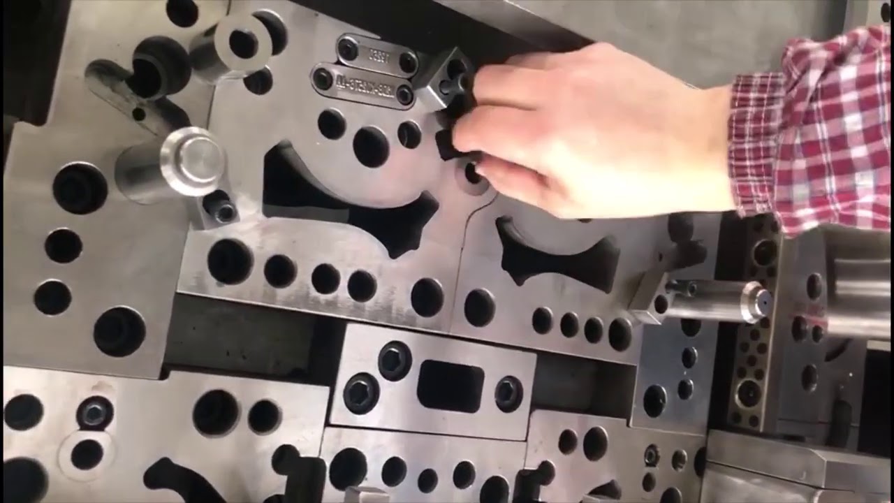 Proper Fitting Example of Inserts in a Stamping Die - YouTube