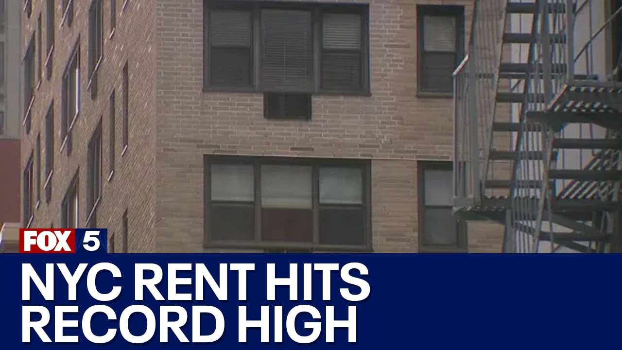 Rent in Manhattan hits record high: $5,588/month on average - YouTube