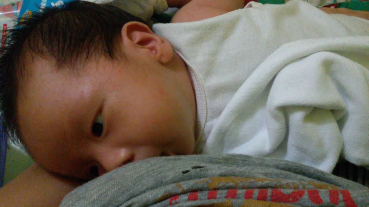Thirdy's Hiccup (1month Old) - YouTube