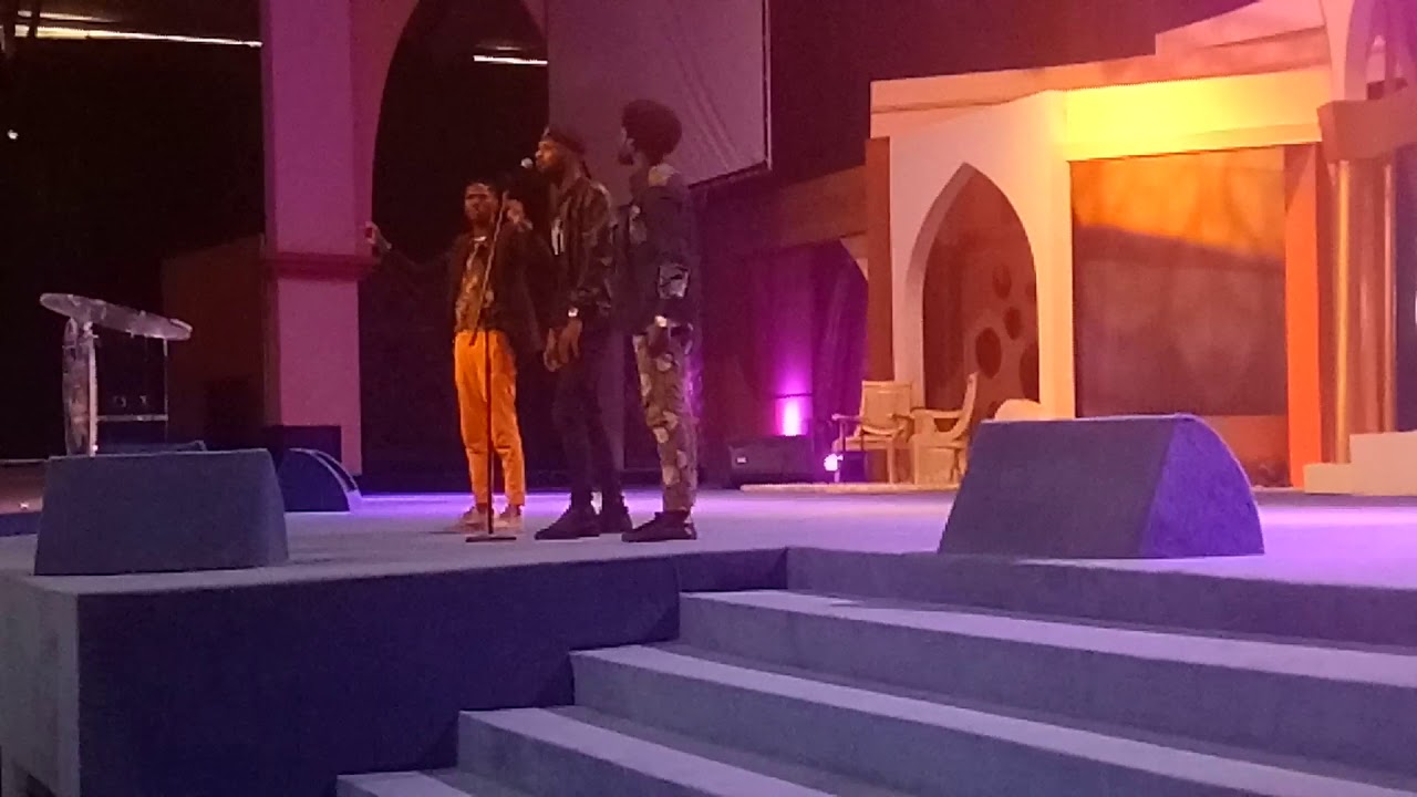 Ministrying the initiation at Christ embassy Lekki Lagos - YouTube