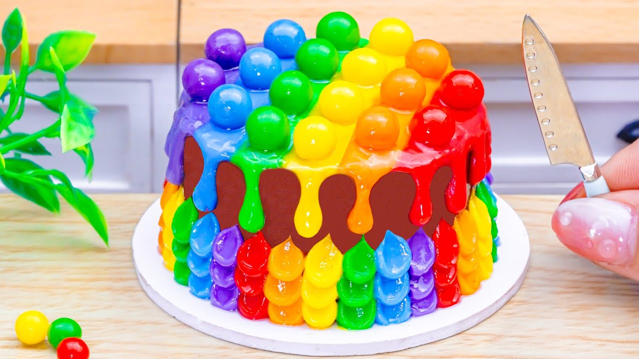 Mini Rainbow Cake Recipe – Perfect Rainbow Jelly M&M Candy Cake ...