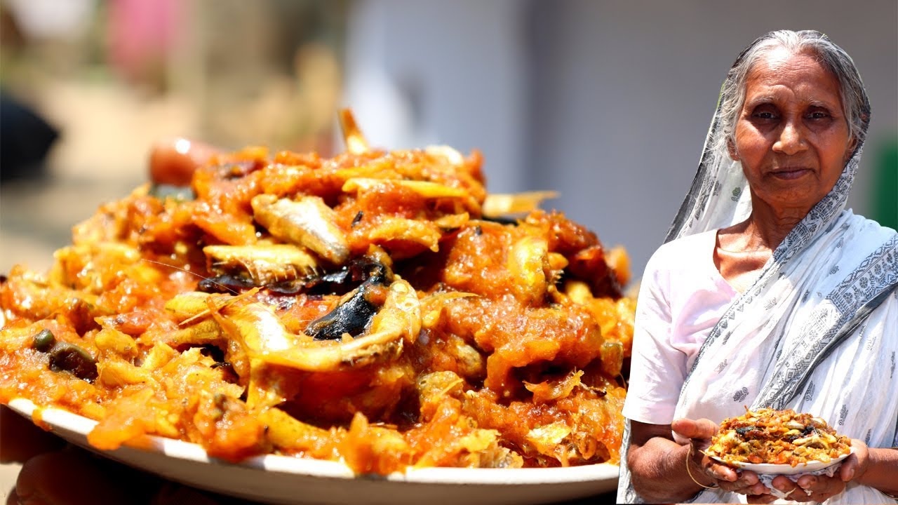 Village Style Spicy Darke Fish Charchari | Grandmother Recipe | Indian ...