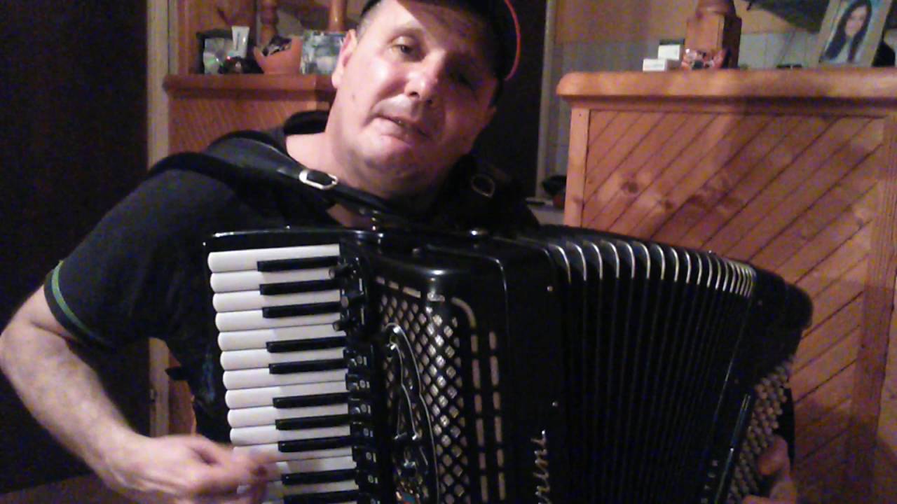 Maestro Riste Tusevski Riki - Espanol Style Virtuoso Accordion - YouTube