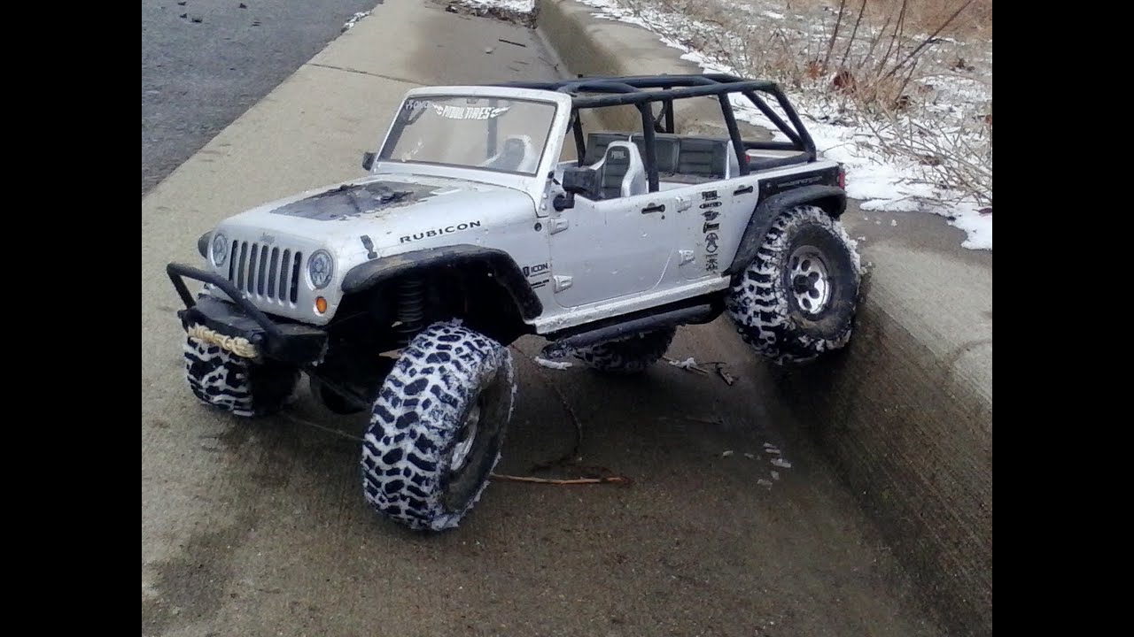 Axial jeep Wrangler, snow/ice - YouTube