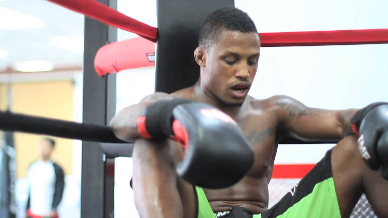MMA T Hobbs "Hollywood Hobbit" Promo Motivational - YouTube