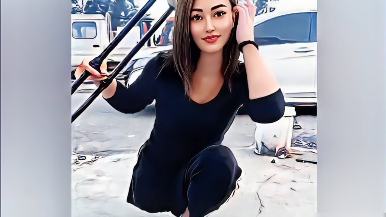 The beautiful amputee woman challenges the disability with one leg and ...