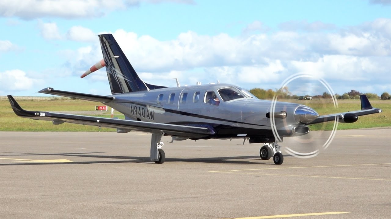 Private Daher TBM 940 start up & take off | Fastest Single Engine ...