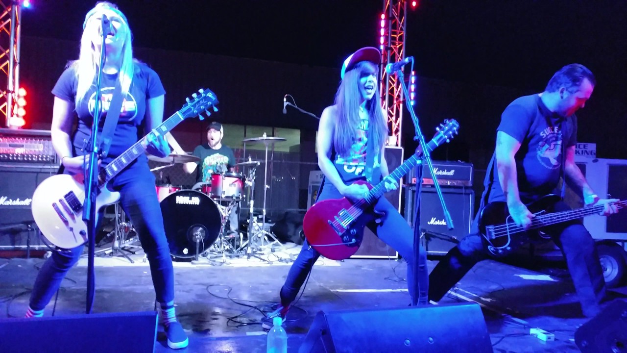 The Bombpops - YouTube