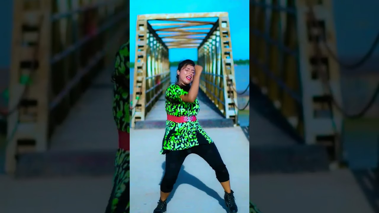 New trending dance 💃 ️ #shorts #trending #dance #youtubeshorts # ...