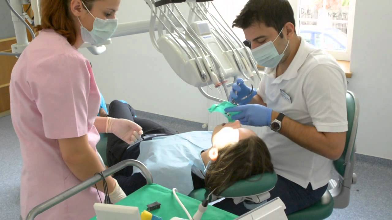 Dr. Ionut Leahu – material “Clubul celor care muncesc in Romania” - YouTube