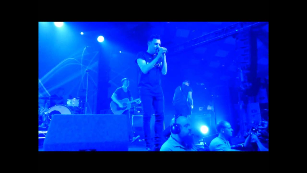 GUN - Frantic - Live at Glasgow Barrowland 28.03.2015 - YouTube
