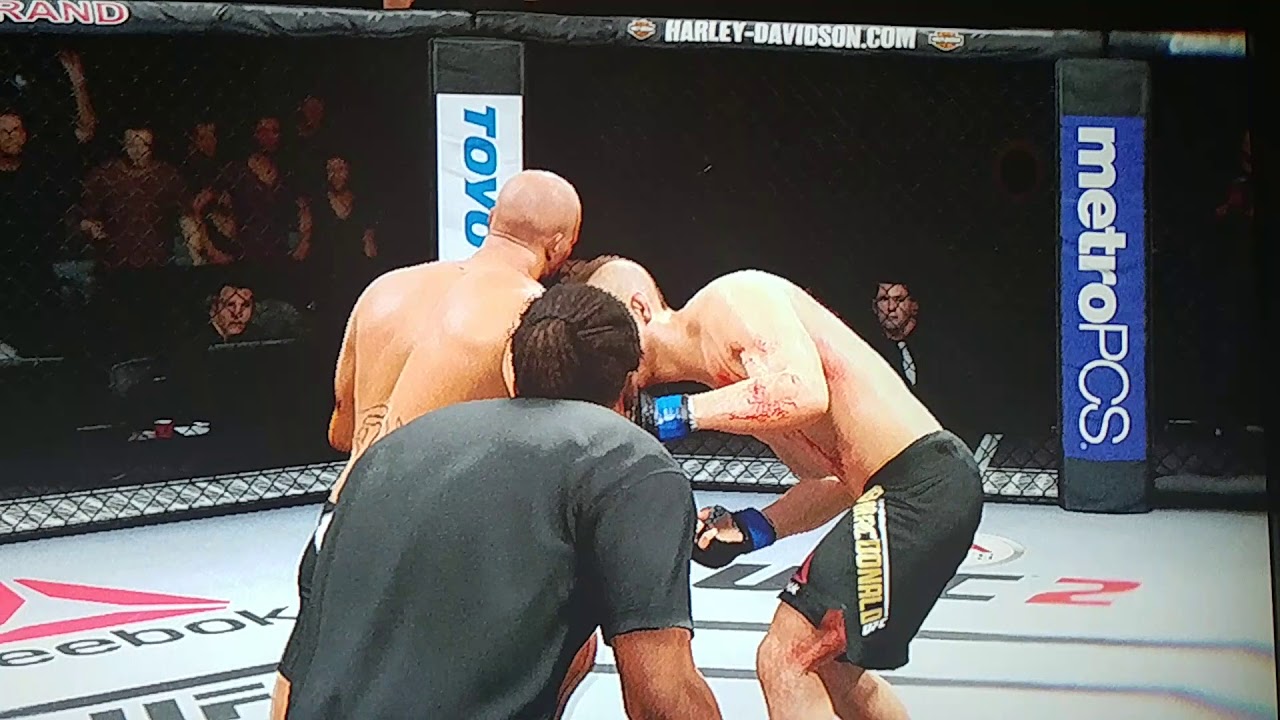 Hard hit on stomach (ufc) - YouTube