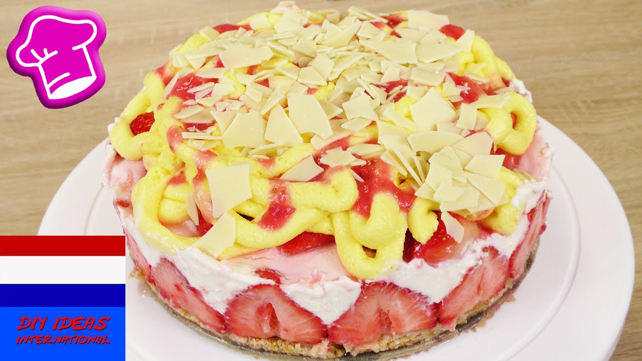 superTAART met "spaghetti-ijs" | lekkere zomertaart met verse aardbeien ...