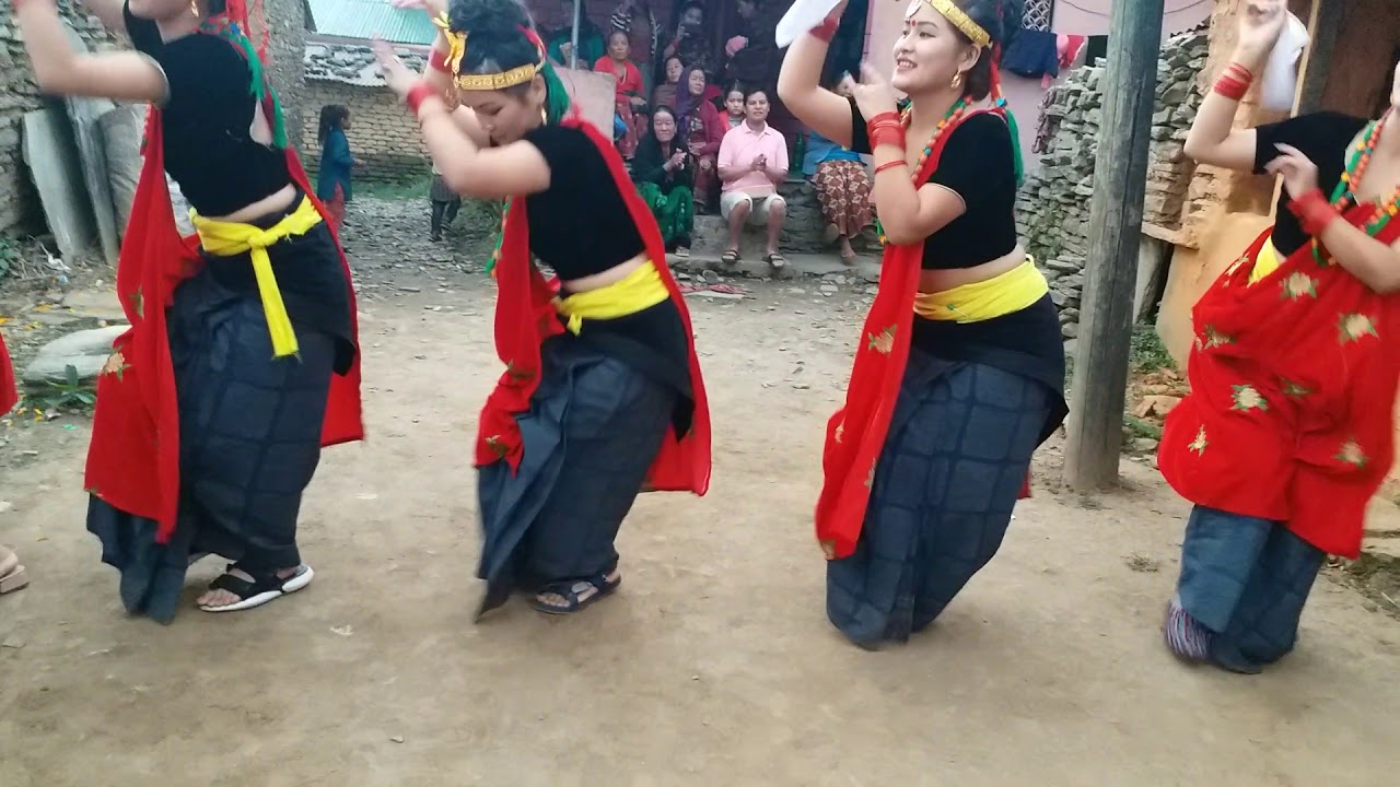 Kauda group dance - YouTube