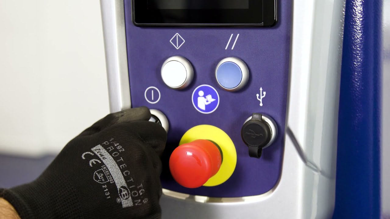 RoboPac robot S7 käärintärobotti | Mercamer - YouTube