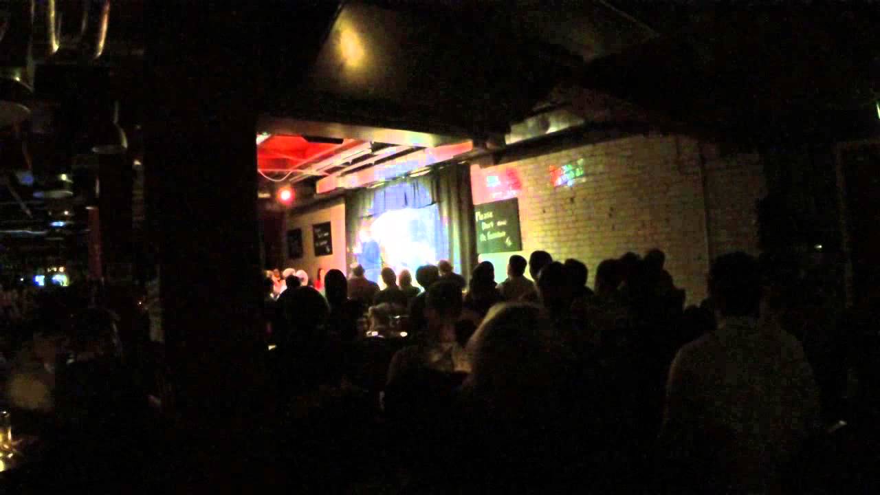 Hal Branson stand up at Red Raw 29/1/2014 - YouTube