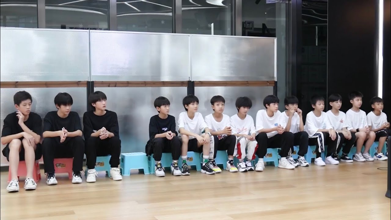 【TF家族四代练习生】7月月末考核 - YouTube