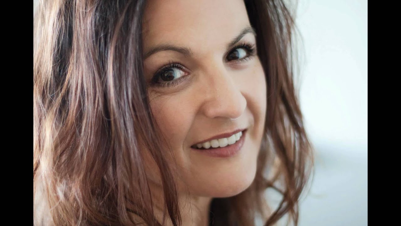 Regina Fischer - Stimme - YouTube