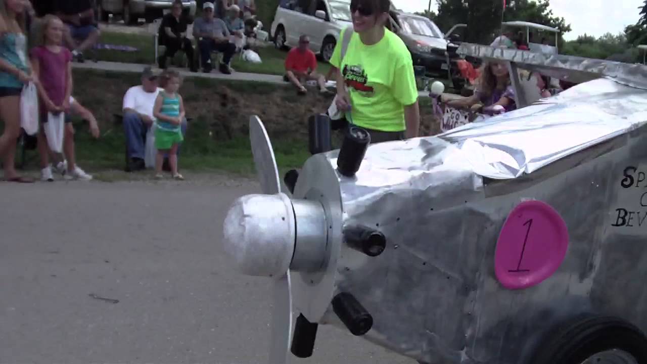 2011 Bevier Homecoming Parade - Spirit of Bevier - YouTube