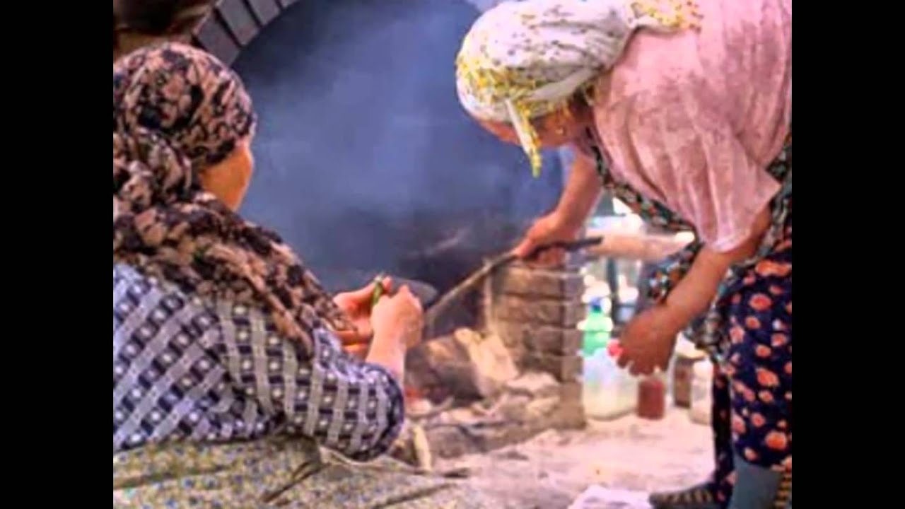 life style in algeria in the past and present by hanaa - YouTube