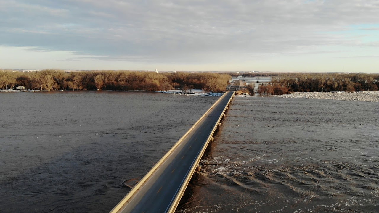March 16, 2019 - Platte River Bridge at Schuyler Nebraska - YouTube