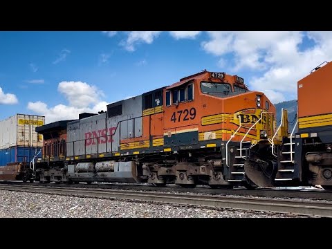 Halloween Special! Part 2! Frankenbonnet! BNSF 4729! Parts H1, H2 & Warbonnet Q Train Unties ...