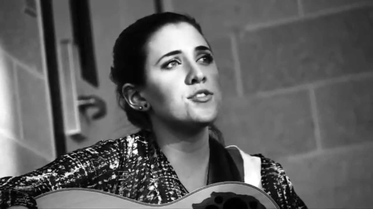La Song- Cover by Cailin - YouTube