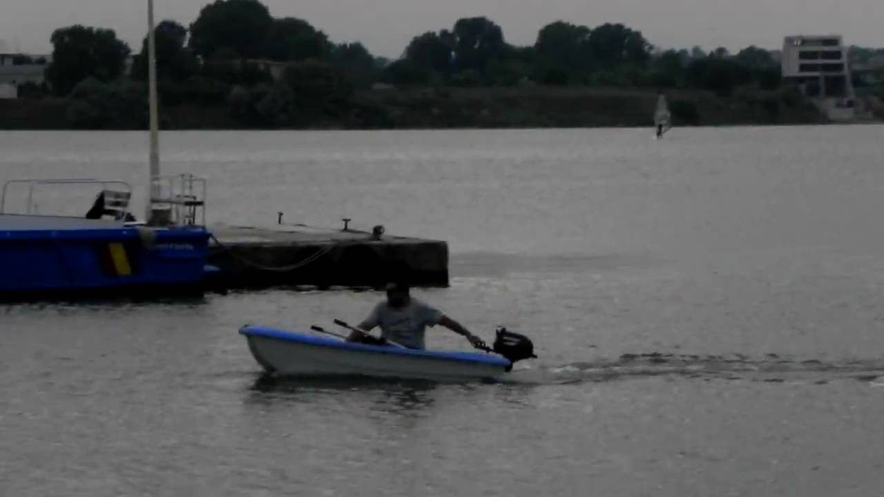 BIC 245 + SUZUKI 2.5 HP - YouTube