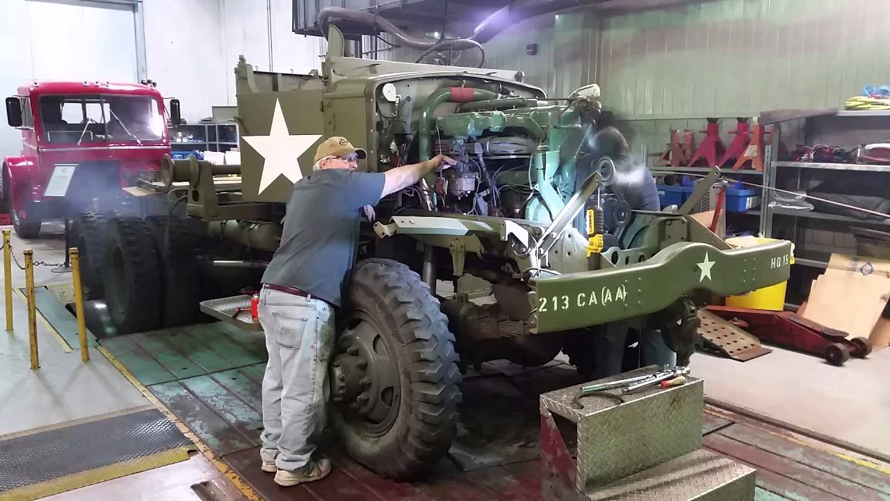 1945 Mack NM engine start-up - YouTube