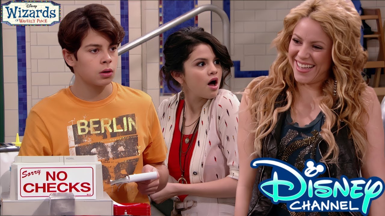 Alex Russo sings with Shakira | Wizards of Waverly Place - YouTube