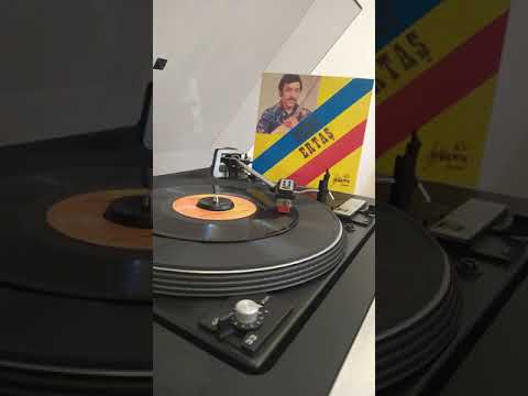 Neşet Ertaş Sen benimsin ben seninim