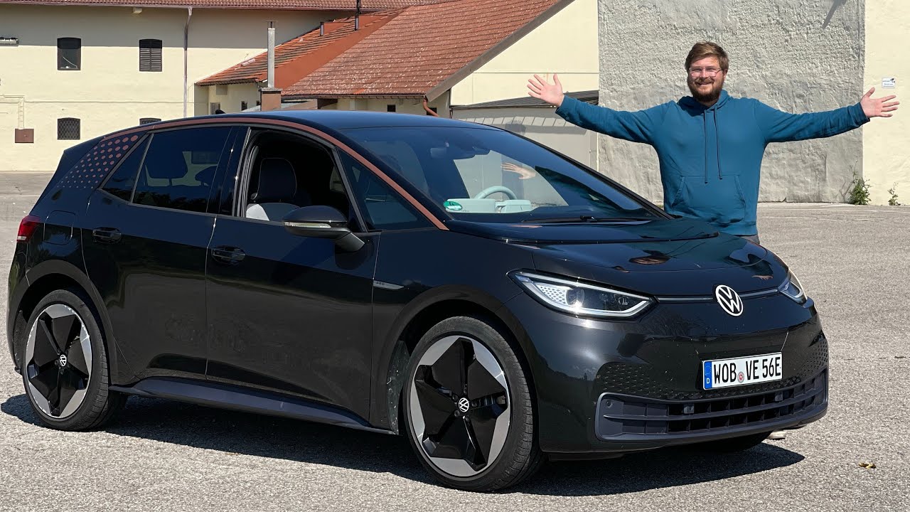 Volkswagen ID.3 Maxed Out! Top Speed On The German Autobahn - YouTube