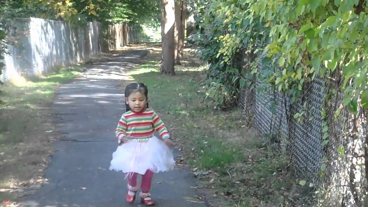 toddler tutu walk - YouTube