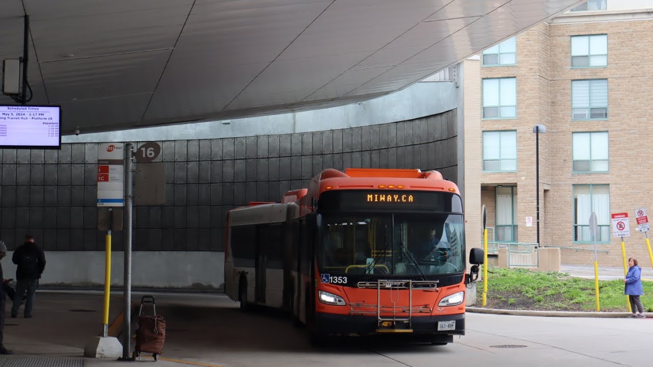 (Ride Video) Miway route 35 Eglinton on 2013 New Flyer XD60 1353 - YouTube