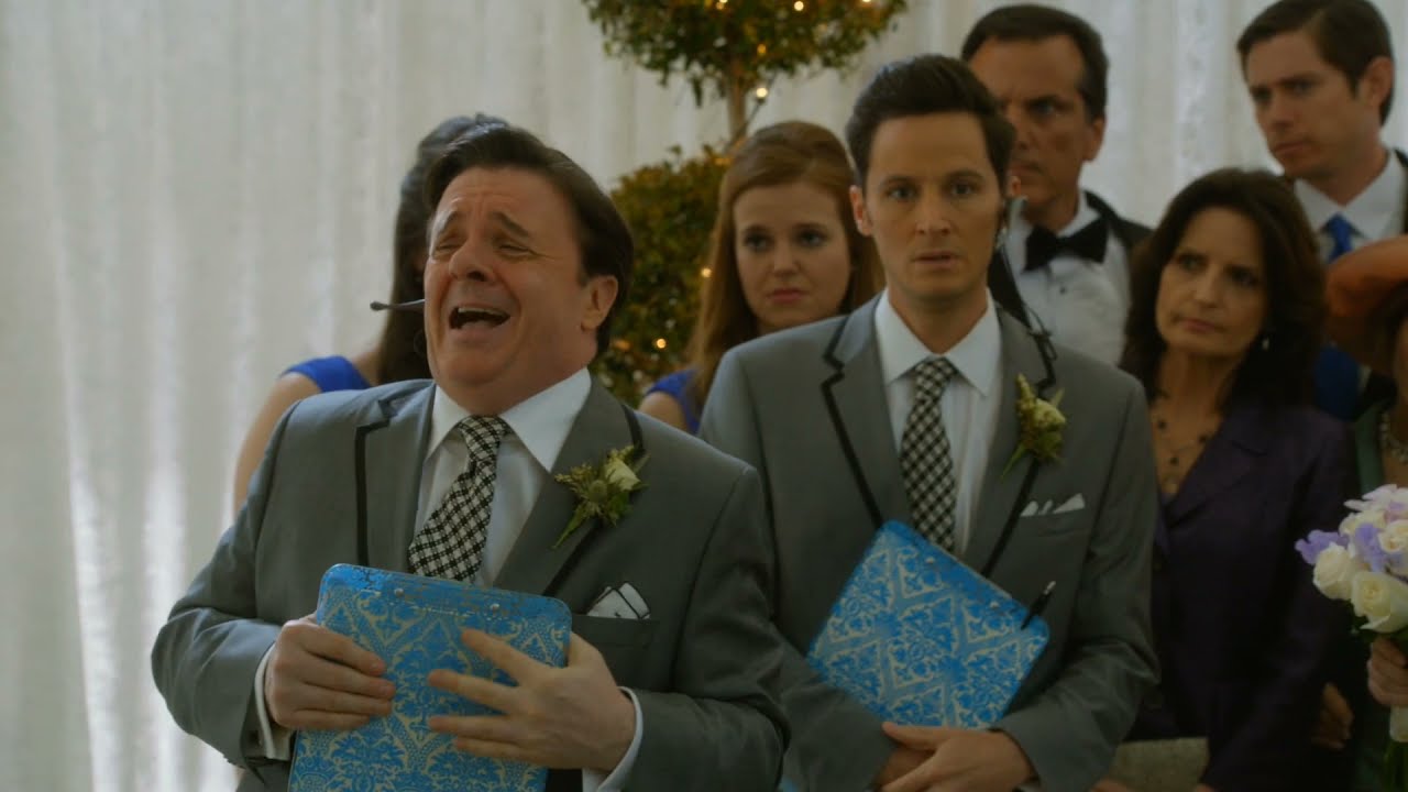 Modern Family : Mitchell and Cameron's are getting Married | STS - YouTube