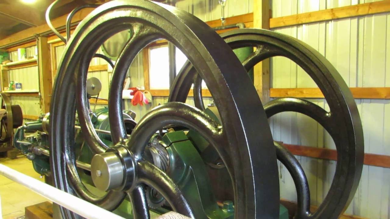 Curved Spokes Versus Straight Spokes Antique Engine Flywheel 707 - YouTube