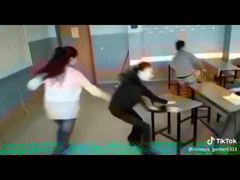 Kızın gırtlağı patladı artık bir abone olursunuz 🙈