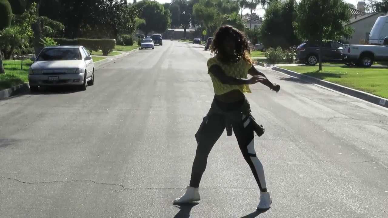 Pharrell Happy Dance - YouTube