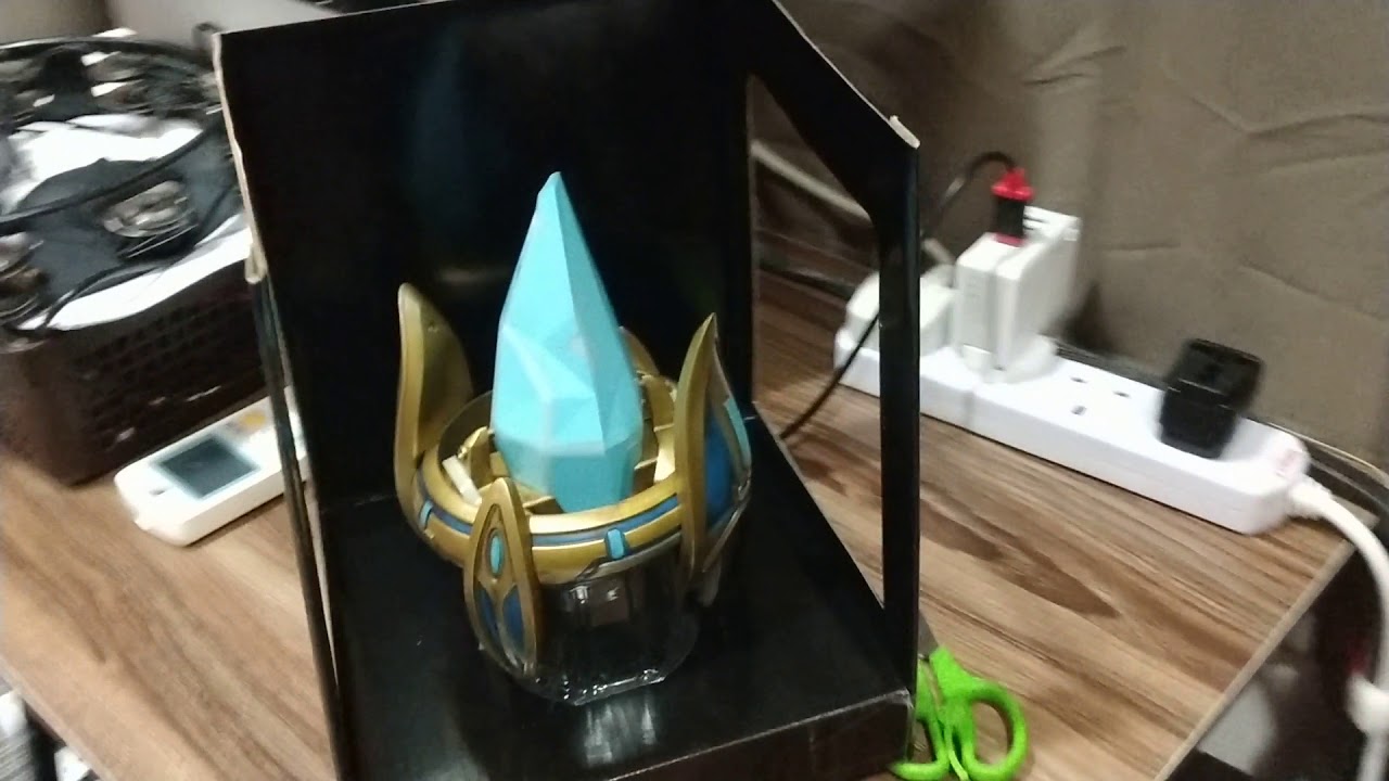 [Unboxing] StarCraft Protoss Pylon power station - YouTube