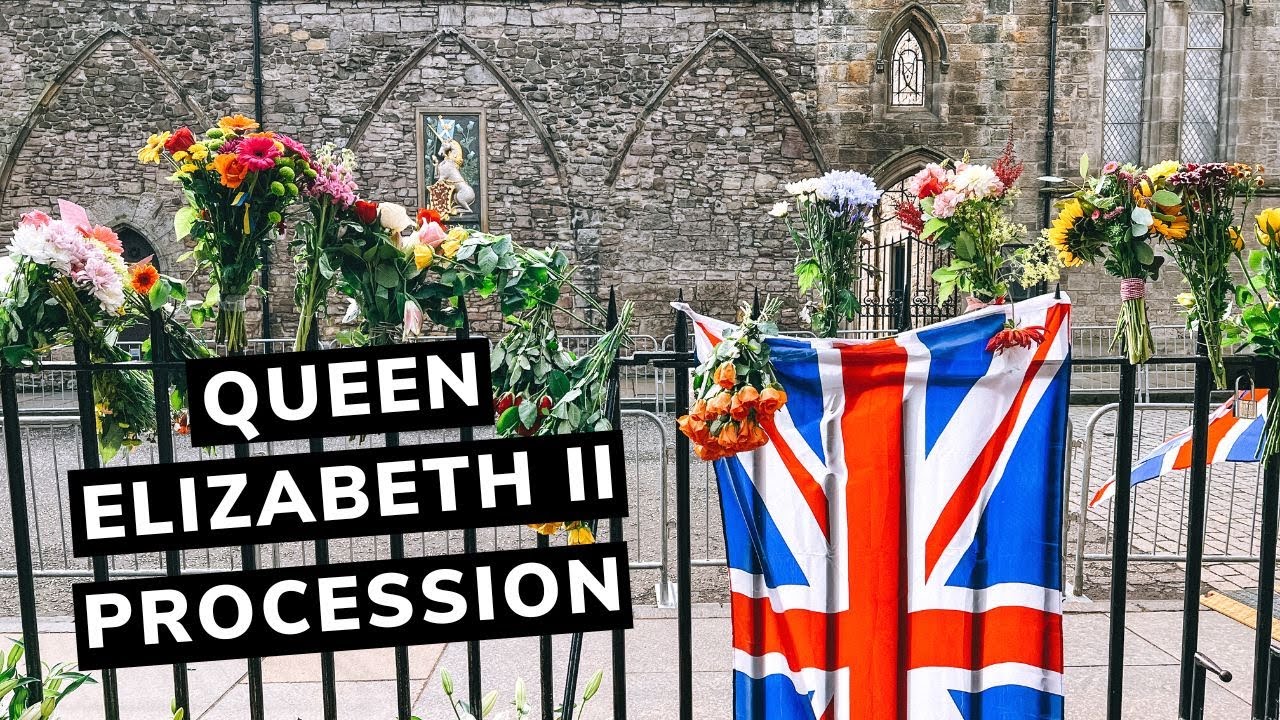 Procession for Queen Elizabeth II in Scotland | Royal Mile, Edinburgh ...