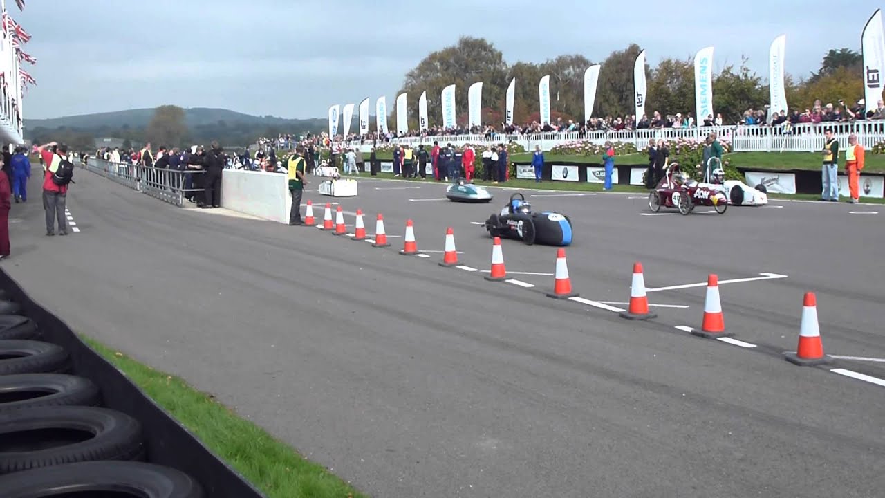 CAUC F24 Racing Team - Goodwood 2011 - Start of the F24 Race - YouTube