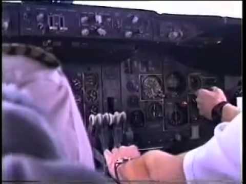 Boeing 747-300 Cockpit Take Off from Tokyo - YouTube