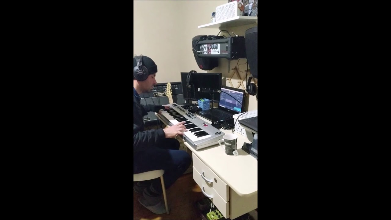 Van Halen Jump keyboard parts. VST Korg Wavestation emulator. Put the ...