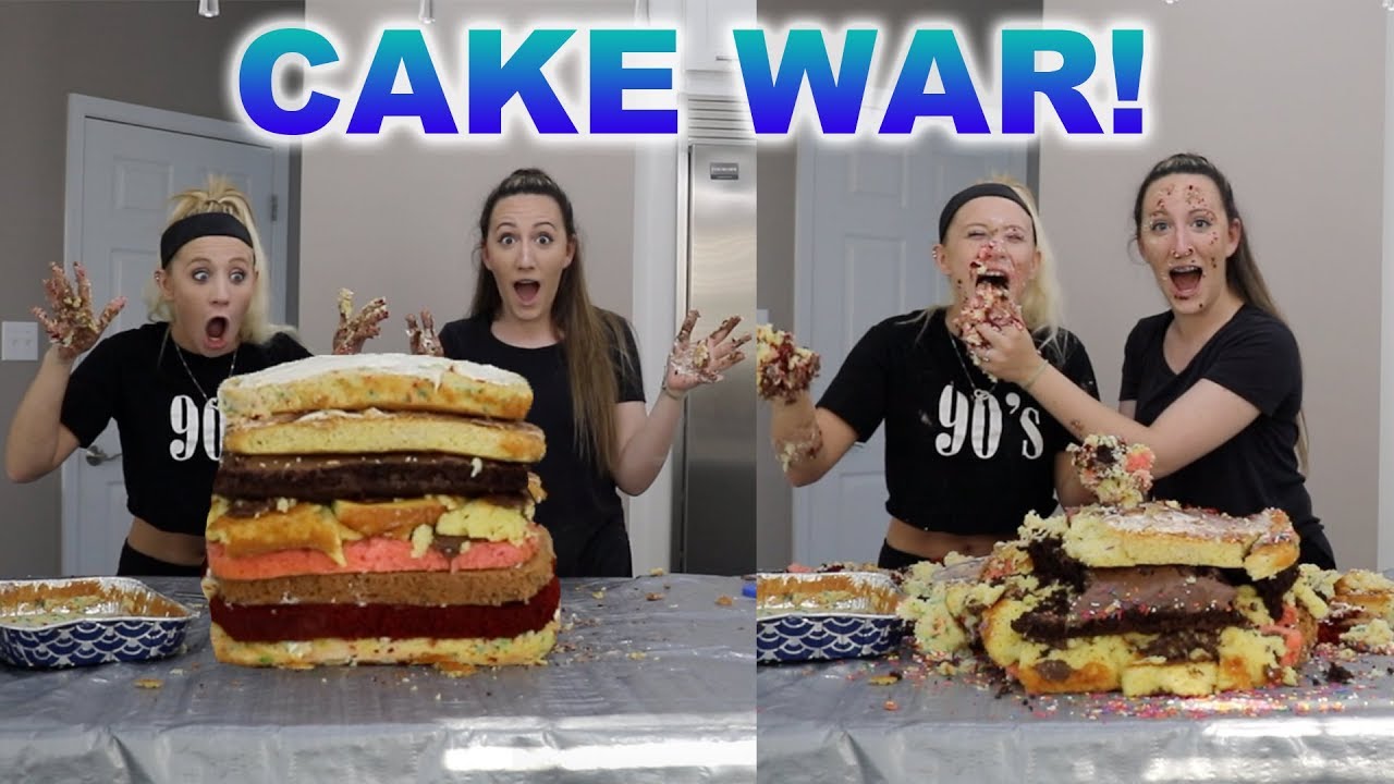 MAKING A MASSIVE CAKE!! (CAKE WAR) - YouTube