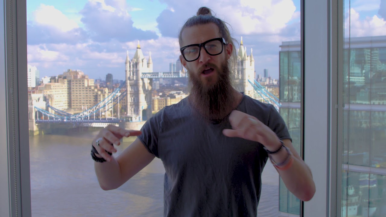 #MWC18 Breakfast Event with JC Oliver - YouTube