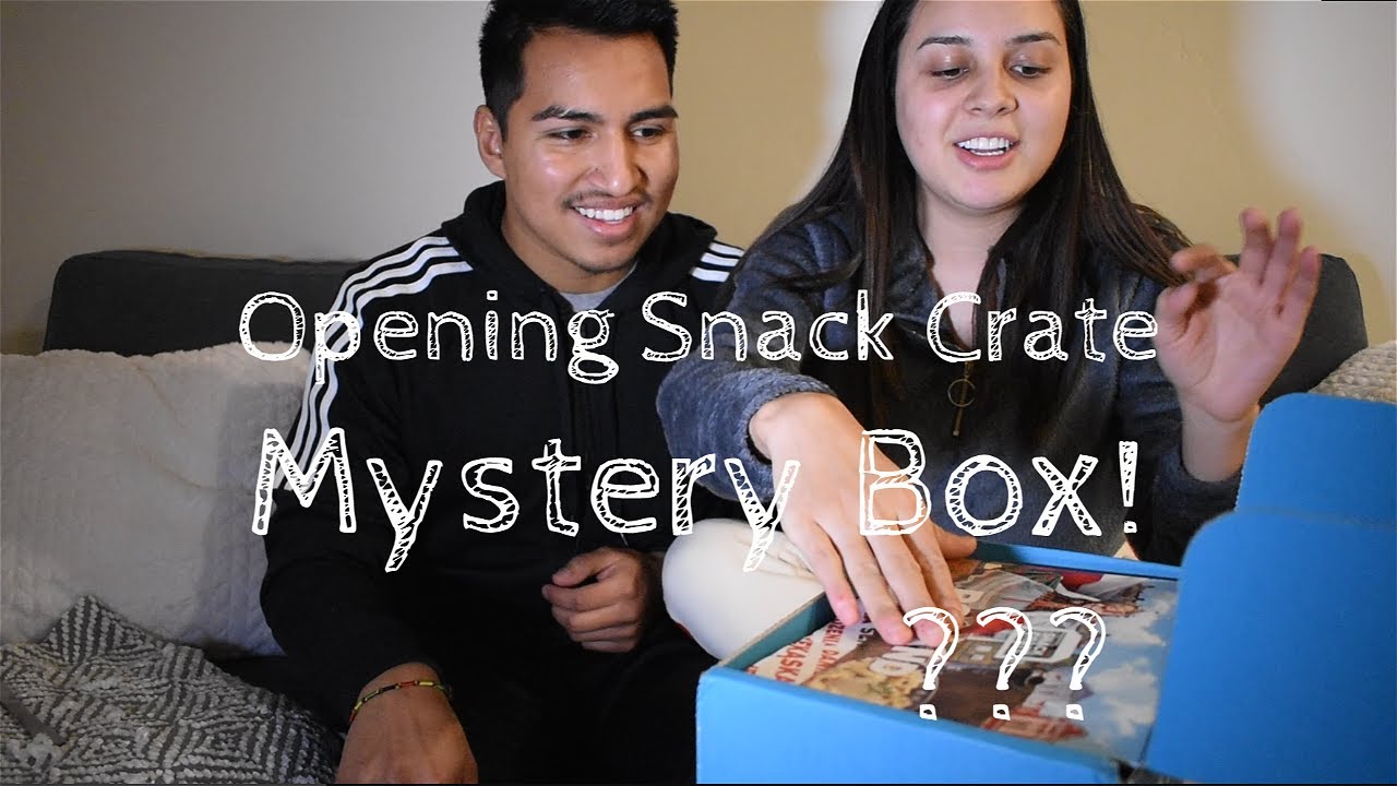 UNBOXING SNACK CRATE MYSTERY BOX! - YouTube