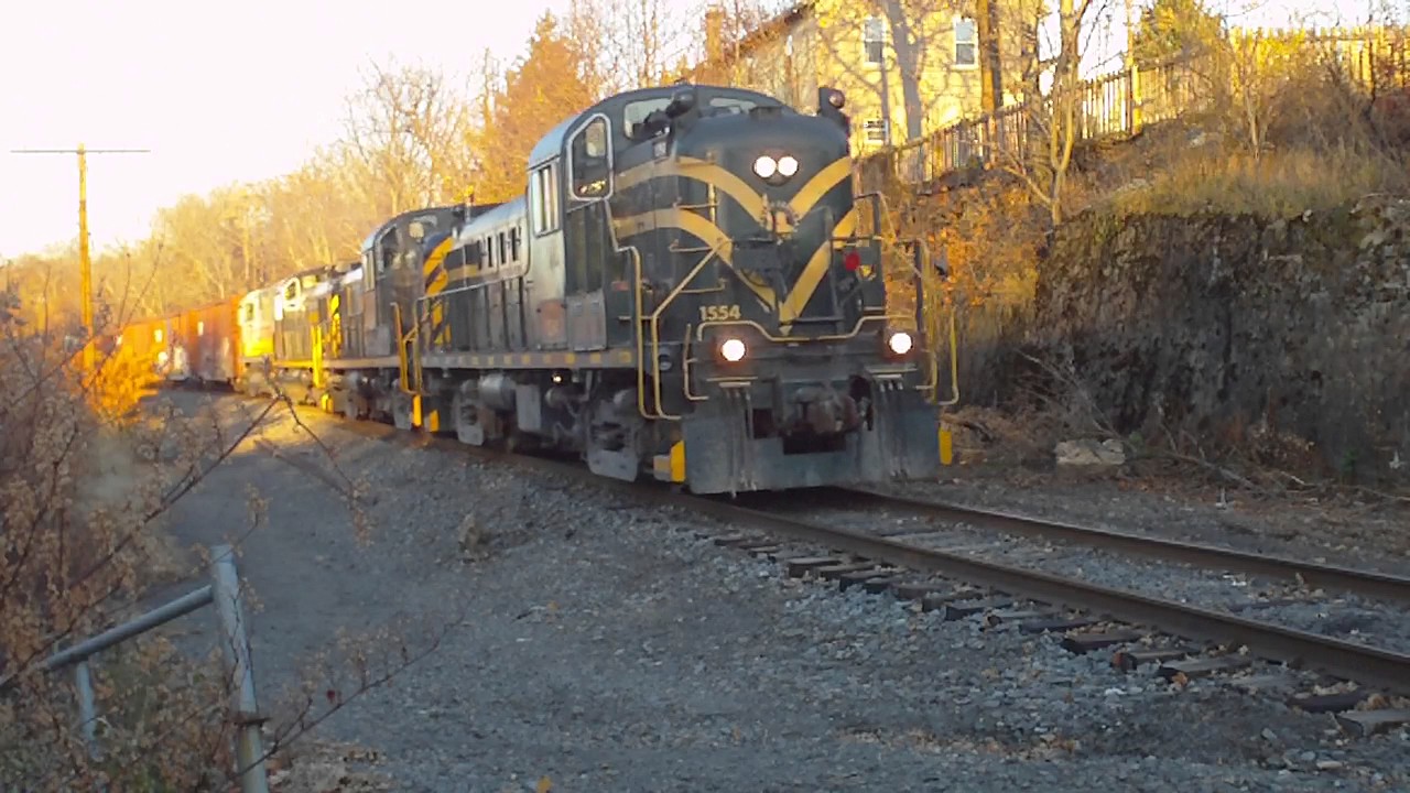 Bonus video: CNJ 1554 leading Southbound - YouTube